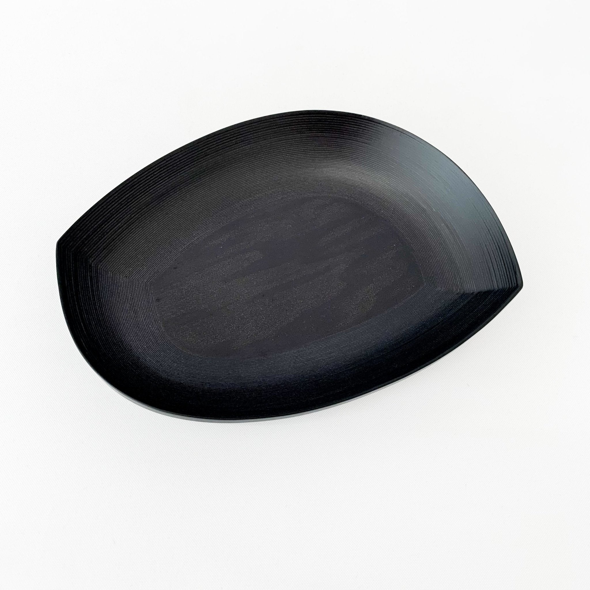 No Waste Bunaco Leaf Shaped Plate #835 | Tortoise General Store